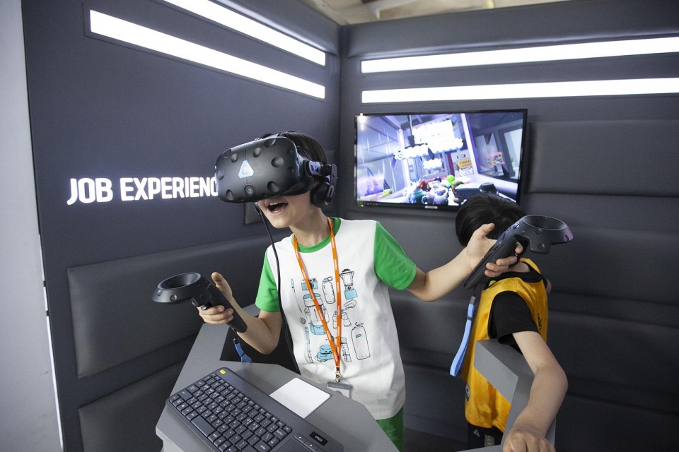 SK텔레콤, 이동형 ICT 체험관 '티움(T.um) 모바일' 강원도 고성 방문