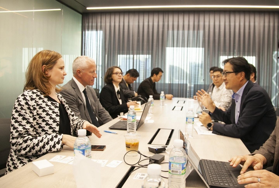 SKT, OECD 통신정책 리더들에게 5G 노하우 공유