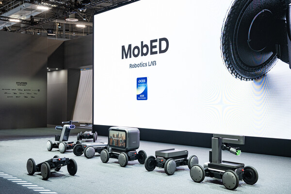 현대자동차그룹, CES 2026서 AI 로봇 총출동…아틀라스·MobED 공개